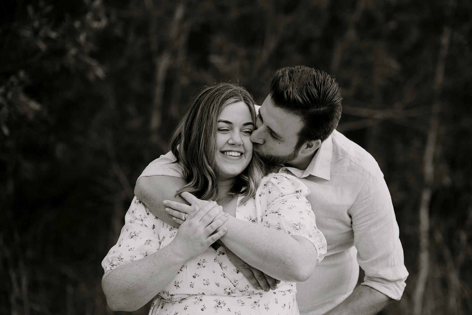 Get your fiancé excited for wedding photos!