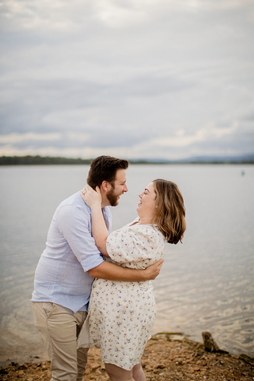 Get your fiancé excited for wedding photos!