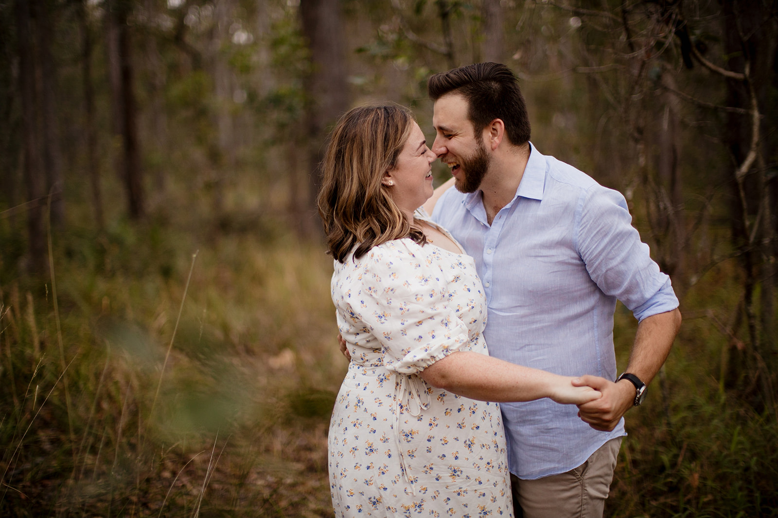 Get your fiancé excited for wedding photos!