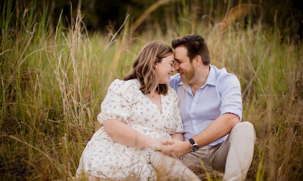 Get your fiancé excited for wedding photos!